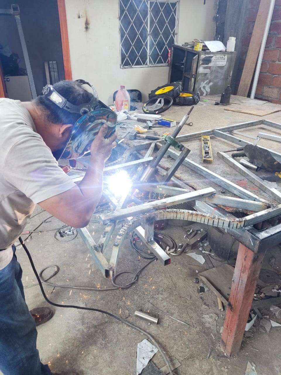 ‘Wolf 3C’ presentará un carro eléctrico en el FIAV